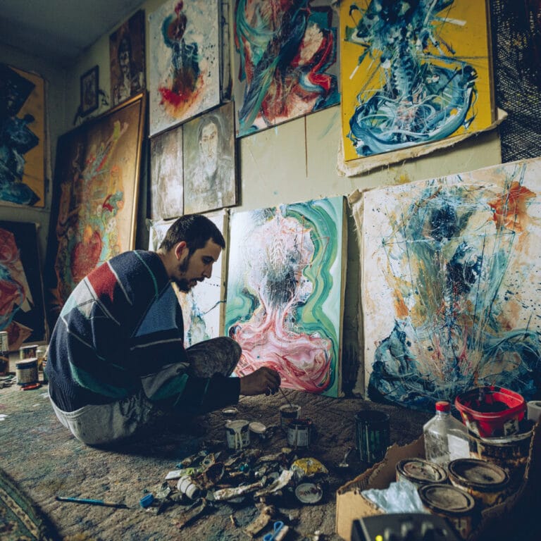 Good Drawing Posture: Is it Essential for Artists?